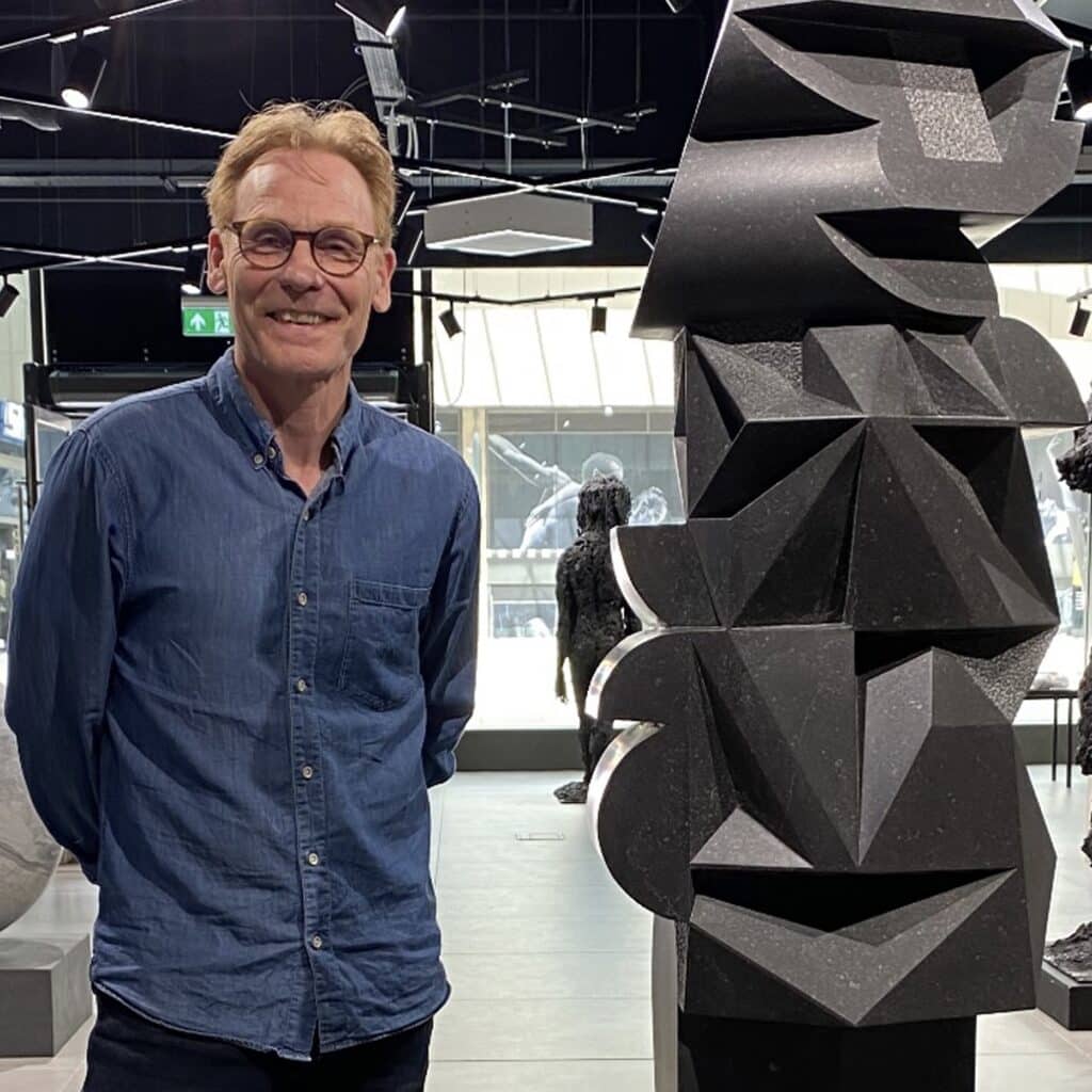 Richard Perry | Geometric stone sculpture | Artistics