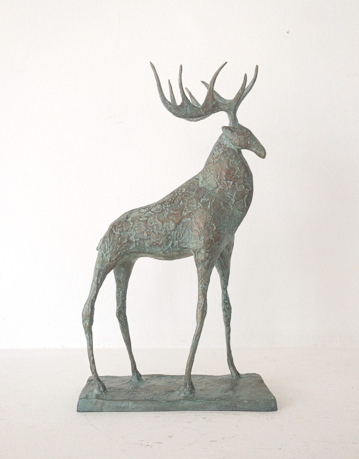 Little Stag I by Pierre Yermia - Contemporary sculpture | Artistics