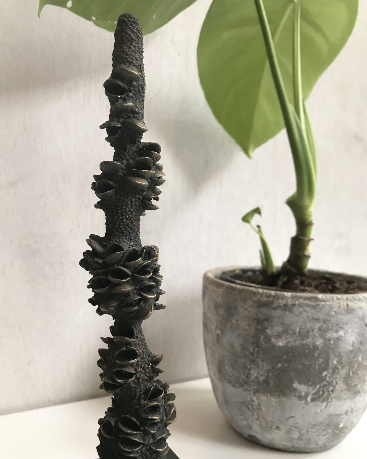 Totems II by Oliver Ashworth-Martin - Contemporary sculpture | Artistics