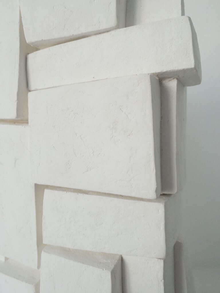 Unity I, plaster by Delphine Brabant - Contemporary sculpture | Artistics