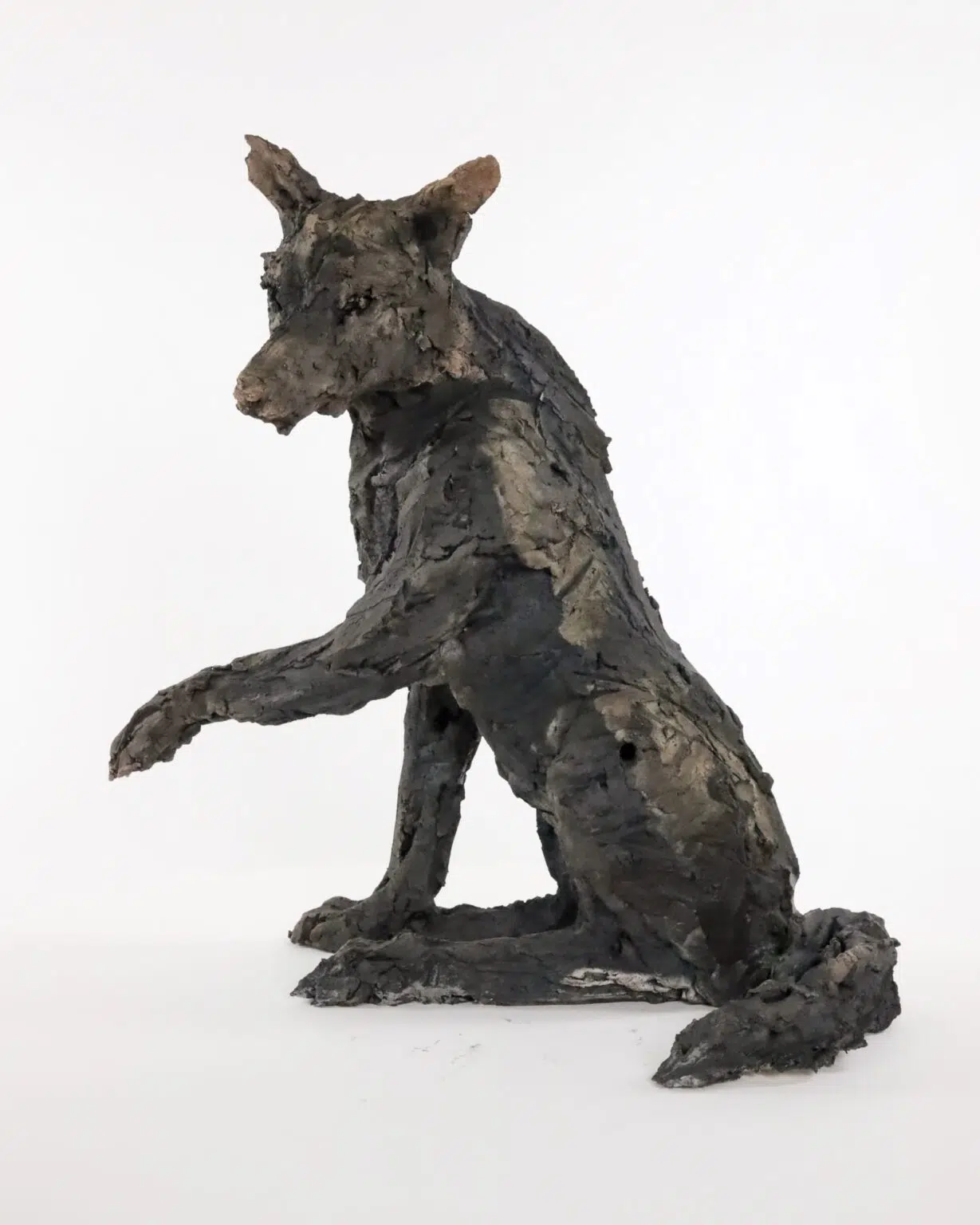 She-Wolf by Cécile Raynal - Contemporary sculpture | Artistics
